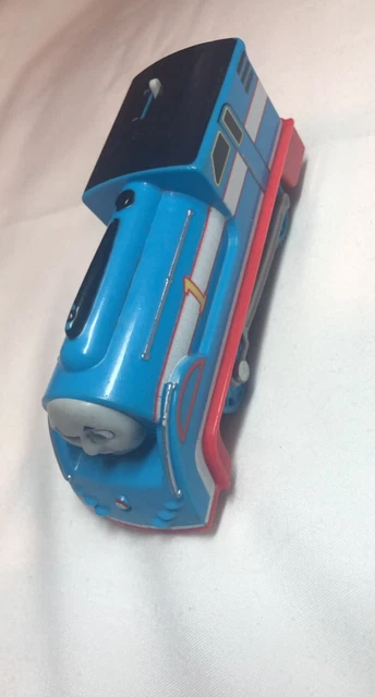 THOMAS & FRIENDS Trackmaster Train STREAMLINE THOMAS motorised Engine £ ...