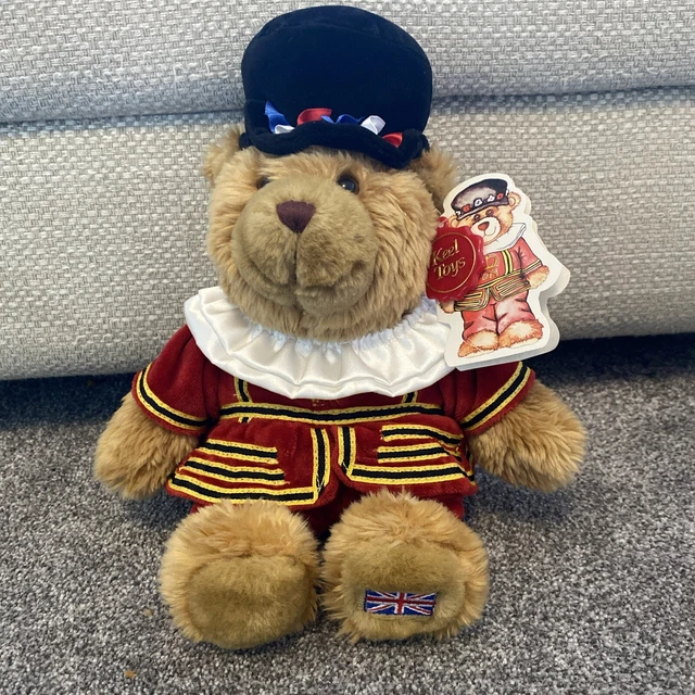 KEEL TOYS BEEFEATER BRITISH ROYAL GUARD TEDDY BEAR ER WITH UNION FLAG ...