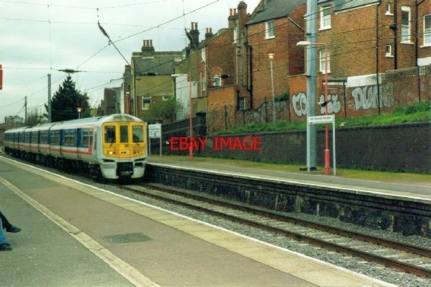 PHOTO 1994 West Hampstead Railway Station Class 319 In Network ...