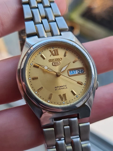 VINTAGE GOLD, 2000'S, SEIKO 5 Men's Automatic Day/Date Watch 7S26-01T0 ...