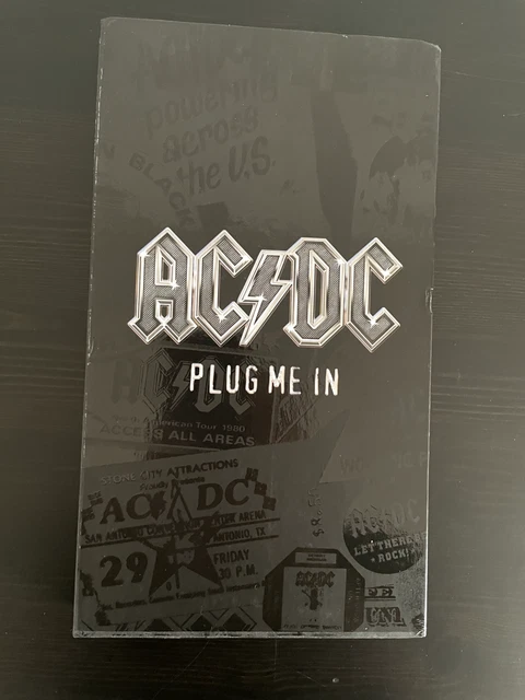 AC DC PLUG Me In Collector's Edition 3 DVD Set EUR 25,00 - PicClick IT