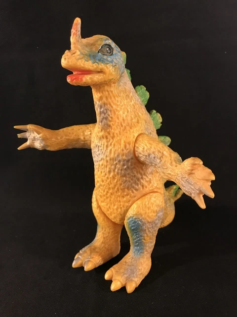 MARUSAN ULTRA KAIJU Series land Kaiju King Godzilla yellow molded spine ...