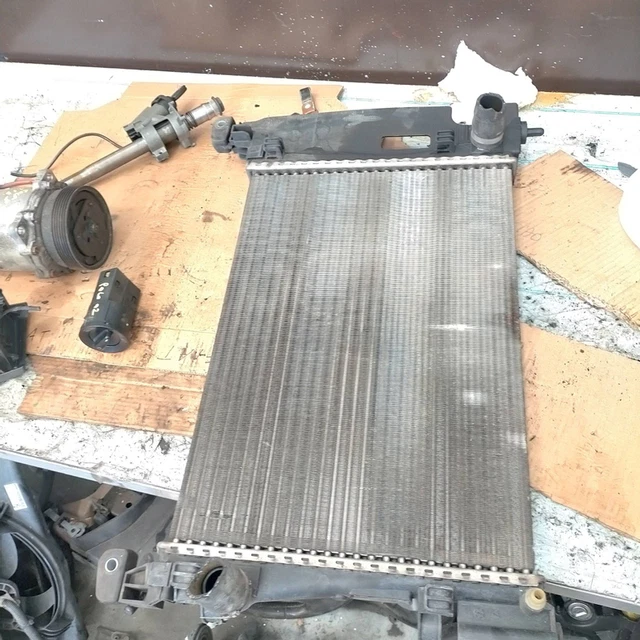 RADIATEUR DE CHAUFFAGE pour FIAT 55700447 QUBO (3N) 1.2 Ber. 2008-2017 ...