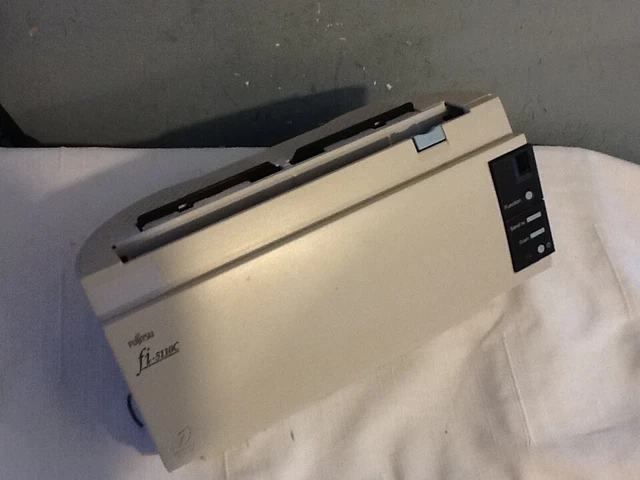 FUJITSU FI-5110C COLOR Document Scanner A4 USB Duplex . Untested. Ref ...