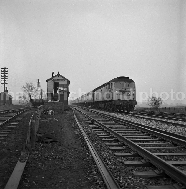 BARTON & BROUGHTON Signal Box Class 47 D1842 Railway Negative RN275 £3. ...