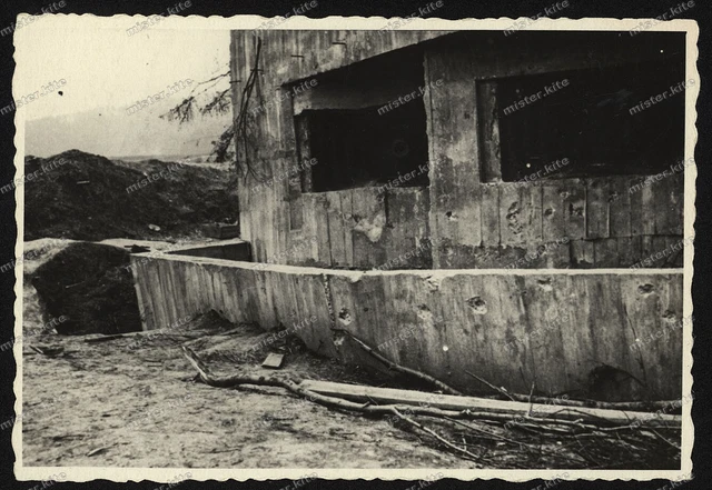 FOTO-RUSSLAND-OSTFRONT-BUNKER-STALIN-LINIE-VERTEIDIGUNGSANLAGE-2 ...