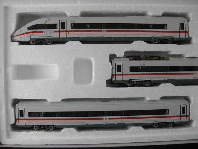 MÄRKLIN 39714 TRIEBWAGENZUG ICE 4 BR 412 / 812 der DB AG Spur H0 EUR ...