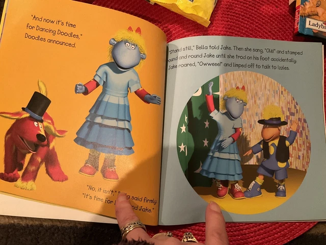 TWEENIES DANCING FEET STORY BOOK CBEEBIES 2008 Children’s SoftBack £5. ...