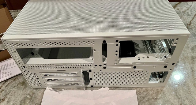 Ssupd Meshlicious Mini Itx Pc Case W Pcie 4 0 Riser White All Mesh Eur 68 43 Picclick Fr