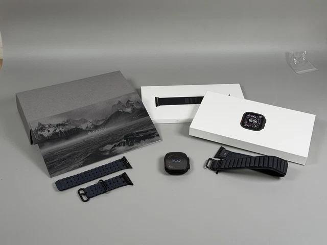 APPLE WATCH ULTRA 3 GPS + Cellular 49mm Black Titanium with Strap with ...