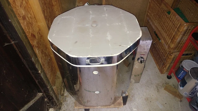ELECTRIC POTTERY KILN, Top Loader. Harrison Mayer Ltd. 240 Volt £280.00 ...