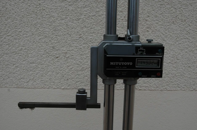 MITUTOYO HÖHENANREISSER HÖHENREISSER digital 0-600 mm 192-603 Höhenmeßgerät ga46 EUR 280,00 ...