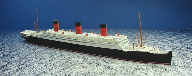 1:1250 METAL WATERLINE Ship Model Cunard Line Berengaria Liner ...