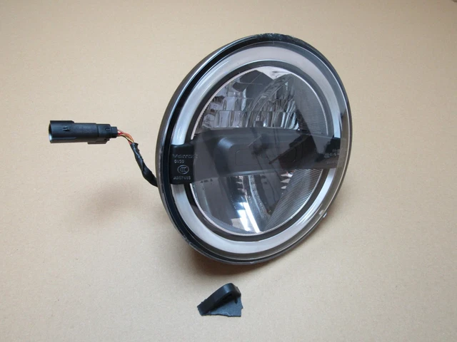 HUSQVARNA SVARTPILEN 125 2022 1,036 miles headlight LED (11859) £179.00 ...