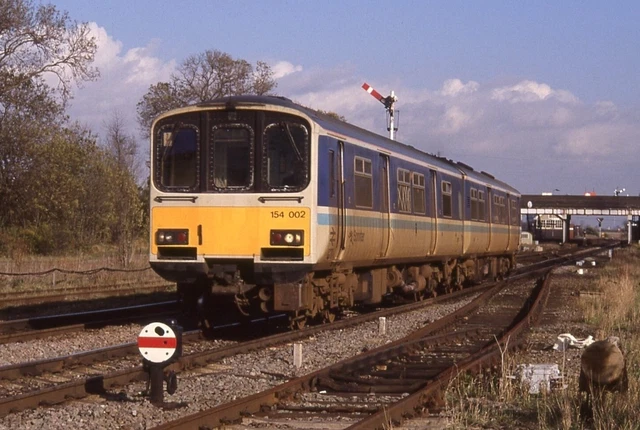 BRITISH RAIL 154002 Class 154 Prototype Sprinter DMU Railway Photo £1. ...