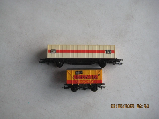 LIMA MODEL Railway Ho Scale 2 Goods Wagons $22.50 - PicClick AU