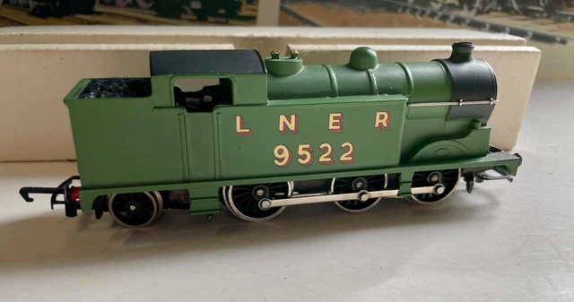 WRENN MODEL RAILWAYS W2217 N2 LNER Green Loco no. 9522- Box Base only ...