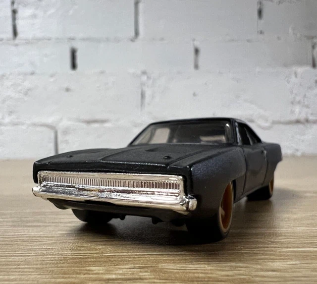 68 DODGE CHARGER Black Gold Fast & Furious 2022 4/5 Premium Real Riders ...