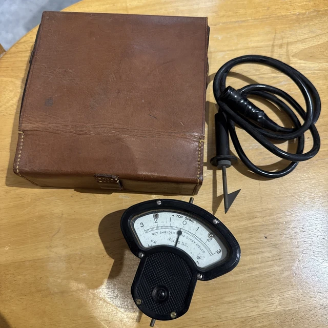 VINTAGE VOLT METER. Crompton Parkinson. Bakelite with Leather Case ...