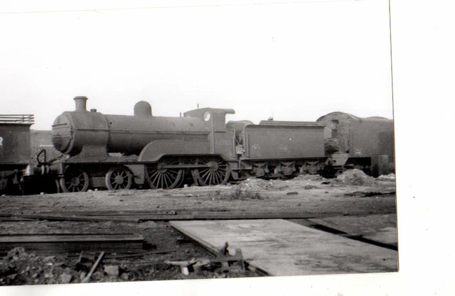 RAIL PHOTO LNER GNR 440 D2 62203 Doncaster Works shed Yorkshire £2.39 ...