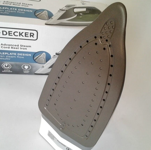 BLACK+DECKER ADVANCED STEAM Iron Vitessa Retractable Cord Reel Green ...