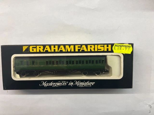 GRAHAM FARISH 0613 57ft Brake End Coach Suburban SR £18.99 - PicClick UK