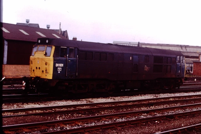 1985 BRITISH RAIL BR Diesel Loco 31101 Derby Railway Slide Ref 2810 £3. ...
