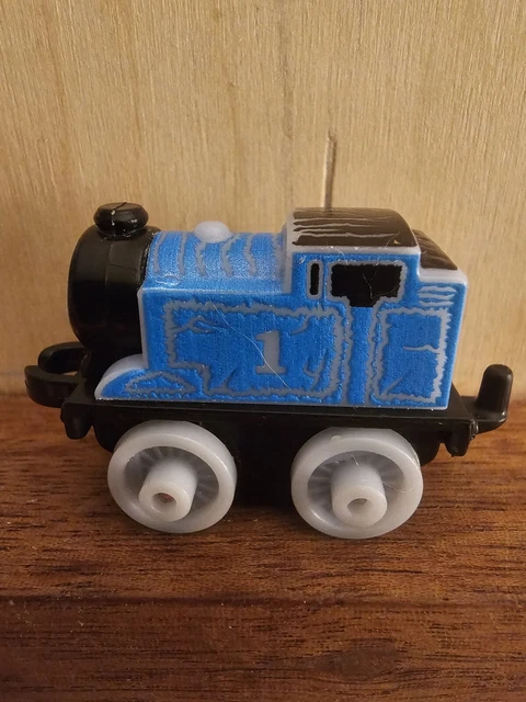 THOMAS AND FRIENDS Minis - Thomas - Glow In The Dark - Fisher-Price £2. ...