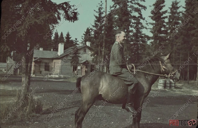 ++ ORIGINAL FARBDIA Agfacolor Front Soldaten Ostfront Bunker bau ...