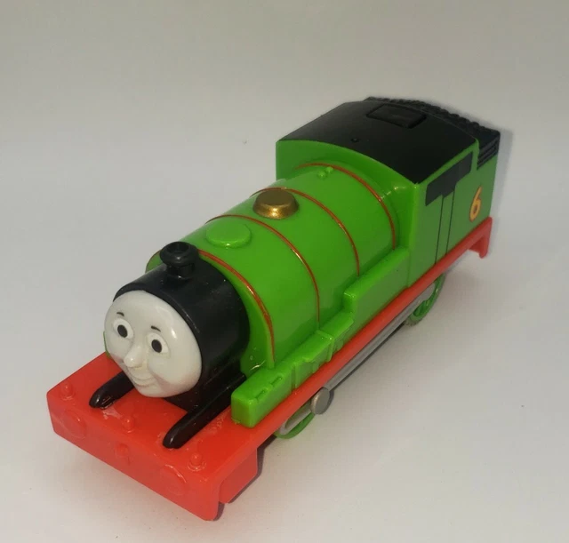 THOMAS AND FRIENDS Percy Trackmaster Motorized Talking Train Engine ...