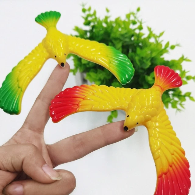 CREATIVE BALANCE MAINTAIN Model Bird Eagle Figure Magic Toy Boys Girls ...