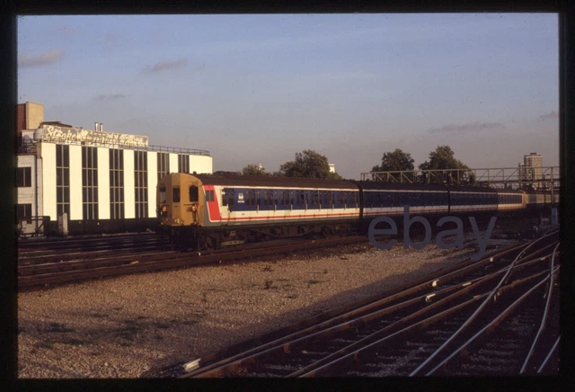 ORIGINAL 35MM SLIDE- SR EMU 4-EPB 5423 & 5277 at London Bridge w/14:52 ...