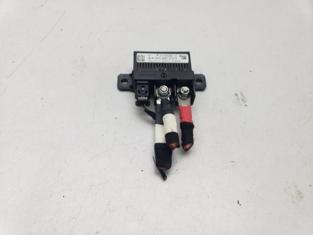 MERCEDES-BENZ C CLASS W204 Battery Control Relay Module A0009822023 ...