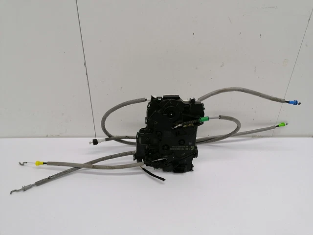 MERCEDES VITO W447 door lock rear door right A4477407400 (99) £125.83 ...