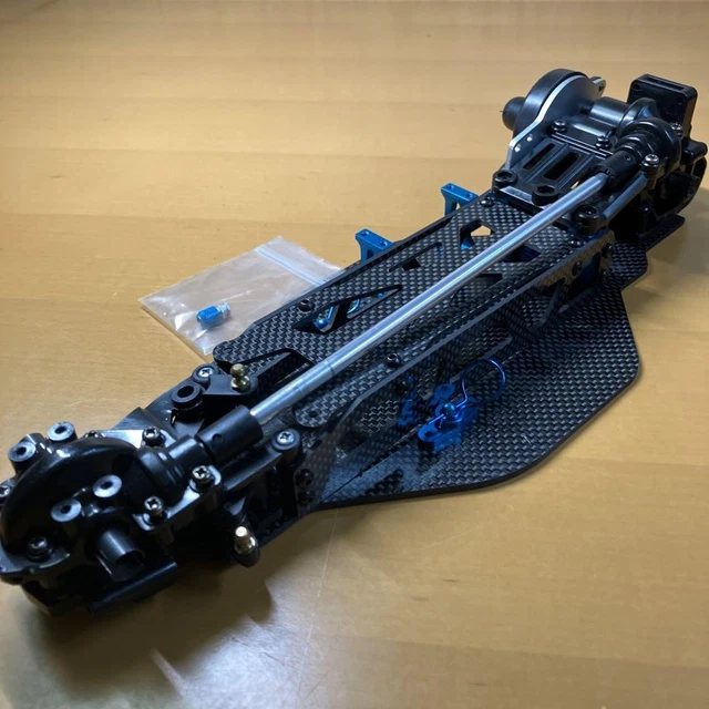 [RARE] TAMIYA RADIO-CONTROLLED DF03 carbon chassis with front and rear ...