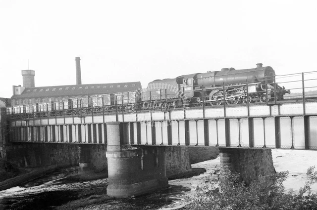 PHOTO BRITISH RAILWAYS Steam Locomotive Class 5MT 44927 at Mirfield in ...
