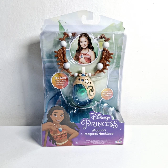 DISNEY MAGICAL NECKLACE Seashell Lights Up Heart Shell Moana Plastic ...