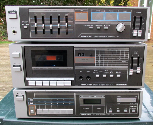 VINTAGE SANYO SILVER Stereo HiFi Stack A30 amp D30 cassette T30L tuner ...