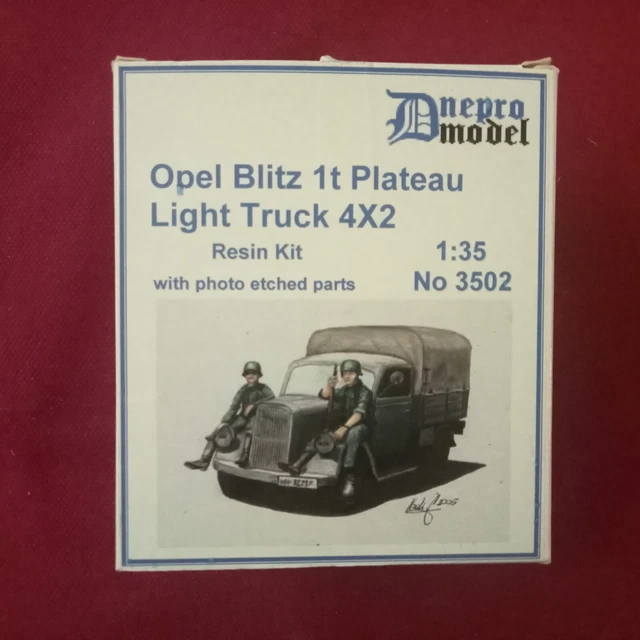 OPEL BLITZ 1T Plateau Light Truck 4x2 - SCALA 1/35 Dnepro Model 3502 ...