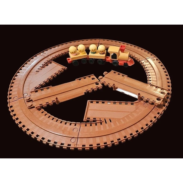 MATTEL PUTT PUTT Speedway & Wooden Train Set with Wooden People 1970s ...