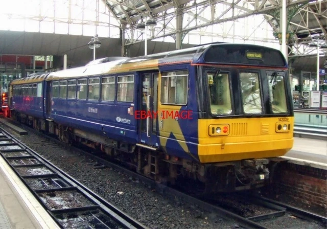 PHOTO CLASS 142 Pacer 2-Car Dmu No 142 039 At Manchester Piccadilly Of ...