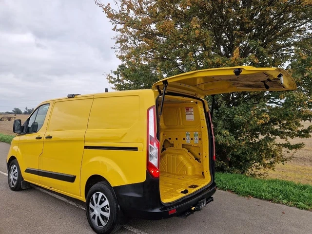 FORD TRANSIT CUSTOM 2.0 Transit Custom Leader Van 340 L1 2.0L EcoBlue ...