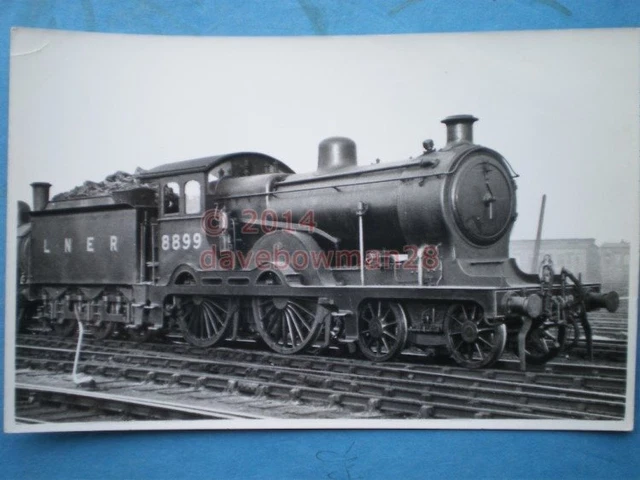 PHOTO LNER Ex Ger Holden Class D14 4-4-0 Loco 8899 On Shed At Cambridge ...