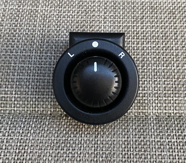 FORD 1990'S FALCON-FOCUS?? GENUINE ELECTRIC MIRROR DASH SWITCH! PN ...