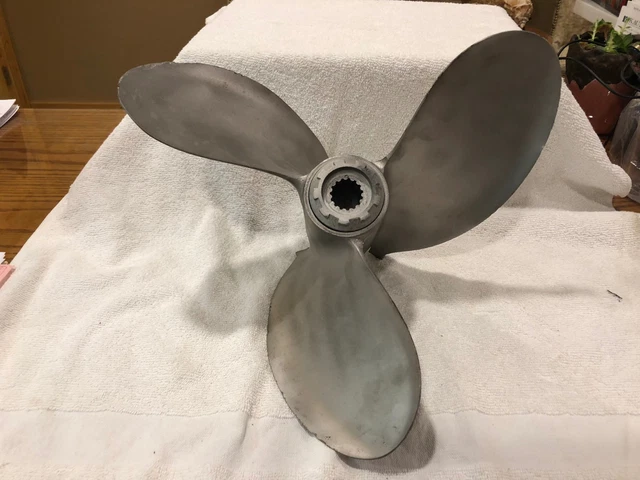 MERCURY RACING CHOPPER Prop Stainless 48-75774A4 14.50 x 26P 15 Spline ...