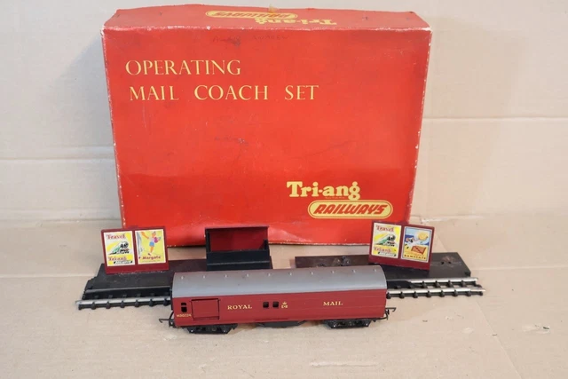 TRIANG R323 BR POST OFFICE OPERATING MAIL COACH SET for SERIES 3 TRACK ...