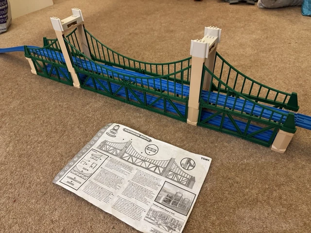 TOMY TRACKMASTER THOMAS & Friends Road And Rail Suspension Bridge 7533 ...