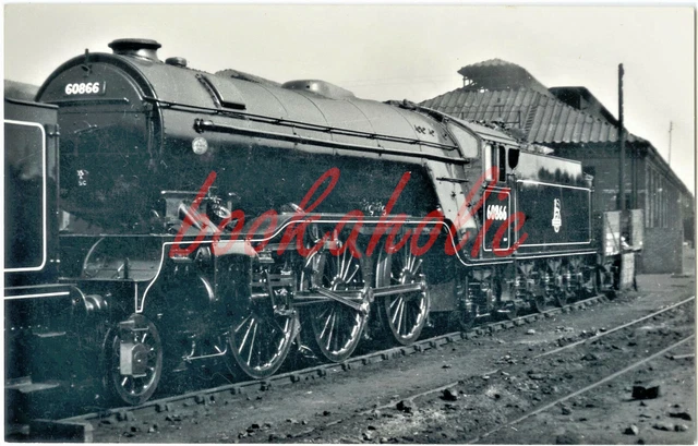 PC SIZE REAL photo - LNER V2 2-6-2 60866 - at DONCASTER £2.00 - PicClick UK