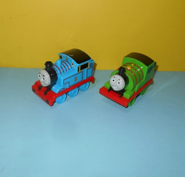 FISHER-PRICE THOMAS FRIENDS Train Tmomas & Percy Pullback Racer ...