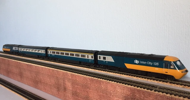 HORNBY OO GAUGE Intercity 125 HST with Coaches £54.53 - PicClick UK